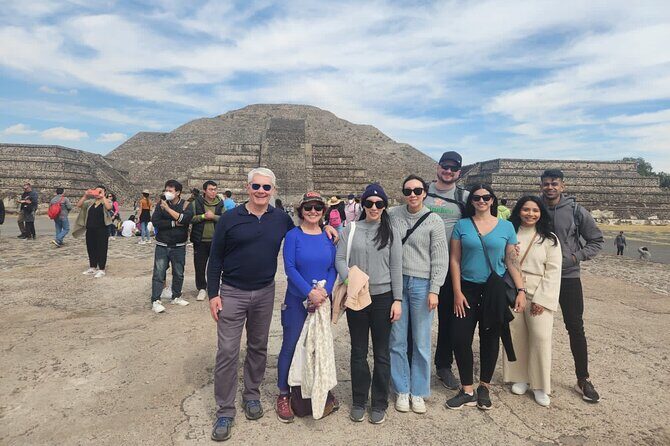 Full tour of Teotihuacán and visit to Mictlan - Visiting Mictlán: The Subterranean Feast