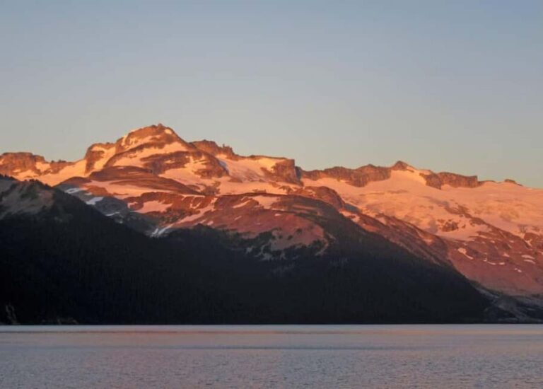 Garibaldi Park: Garibaldi Lake Hiking Tour - Who Should Consider This Tour?