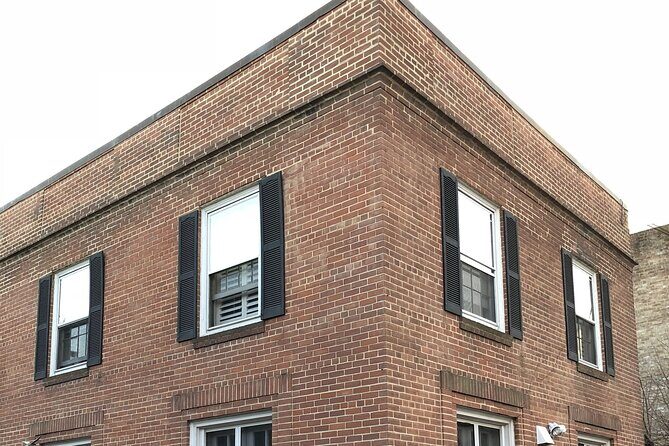 Georgetown's Famous Ghosts Smartphone Guided Haunted Walking Tour - Practical Details & Tips for the Best Experience