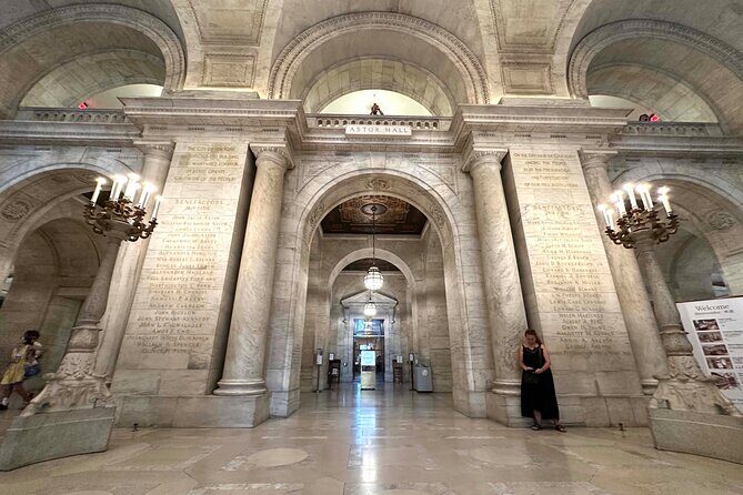 Gilded Age Midtown with Asian Culinary Delights Walking Tour - The Mansions and Their Stories