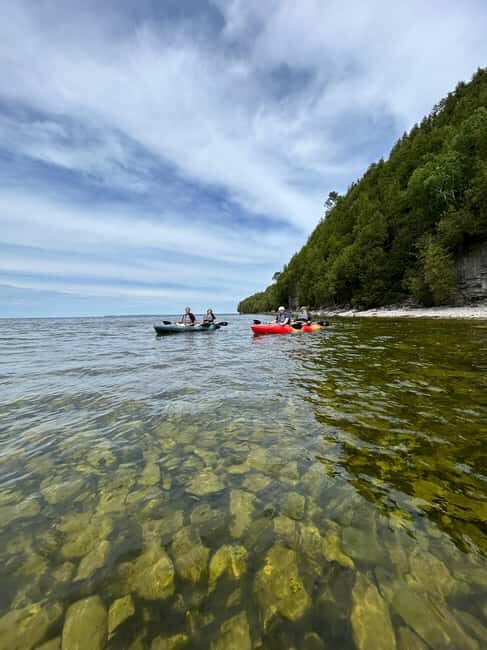 Gills Rock: Door Bluff Shipwreck Kayak Tour - Exploring the Shipwreck: Schooner Fleetwing
