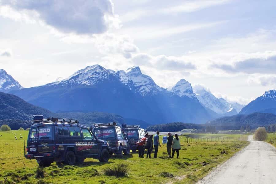 Glenorchy: 4WD Lord Of the Rings Half-Day Tour - The Guide and Atmosphere