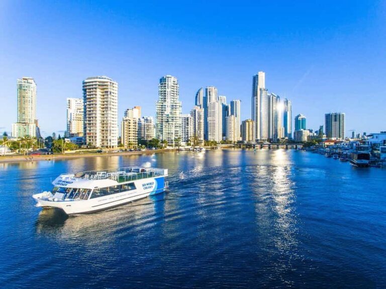 Gold Coast: Sightseeing Cruise with Buffet Lunch - Authentic Perspectives from Reviews