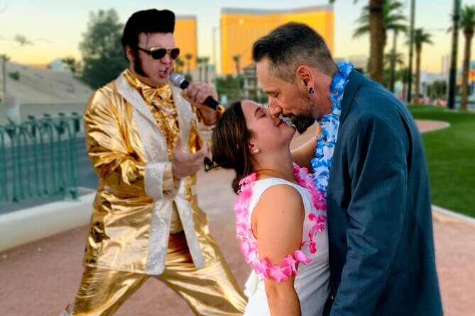 Gold Elvis Wedding or Vow Renewal at Las Vegas Sign - What Makes This Tour Stand Out?