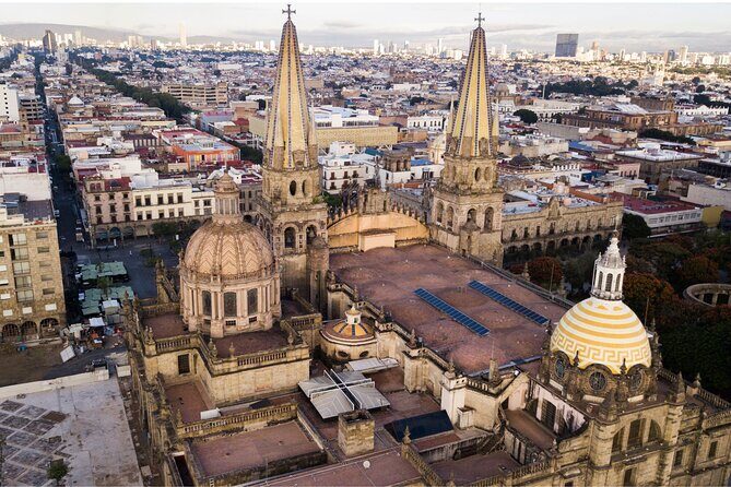 Guadalajara Private Walking Tour With A Guide (Private Tour) - The Itinerary in Detail