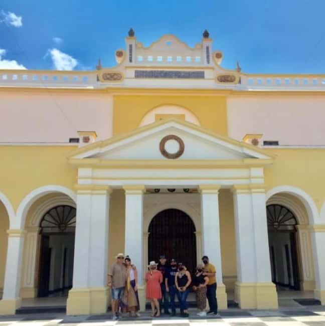 Guadalajara:Tlaquepaque Tramway Tour +Tile Painting & Drinks - Visiting Iconic Landmarks