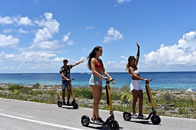 Guided Day Tour in Cozumel on a Clear Boat and Electric Scooter - Additional Insights from Reviews