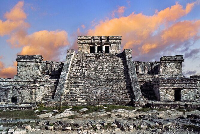 Half day Tulum Archeological site & Underground river with Lunch - Exploring the Tulum Ruins: History and Stunning Views