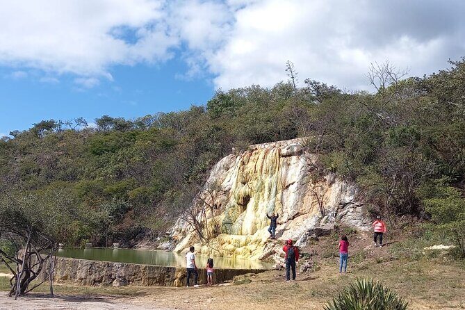 Hierve el Agua, Teotitlán del Valle, mezcal, el tule, desde Oaxaca - Who Will Love This Tour?