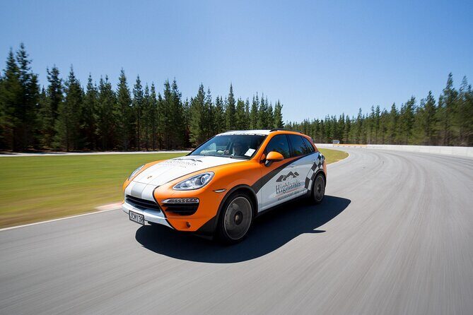 Highlands Taxi - Highlands Motorsport and Tourism Park - What to Expect from the Highlands Taxi Tour