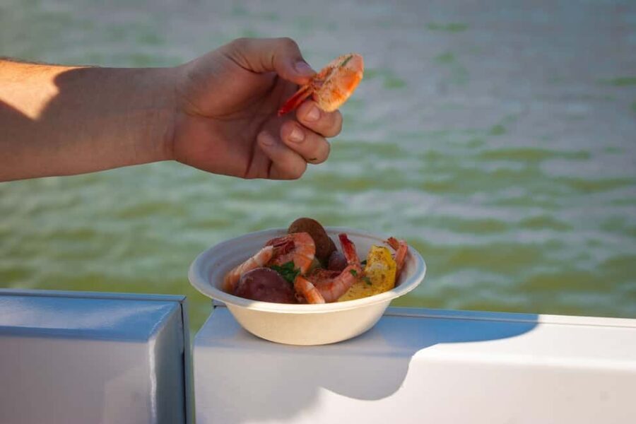 Hilton Head Island: Lowcountry Boil Dinner Cruise - The Experience in Detail