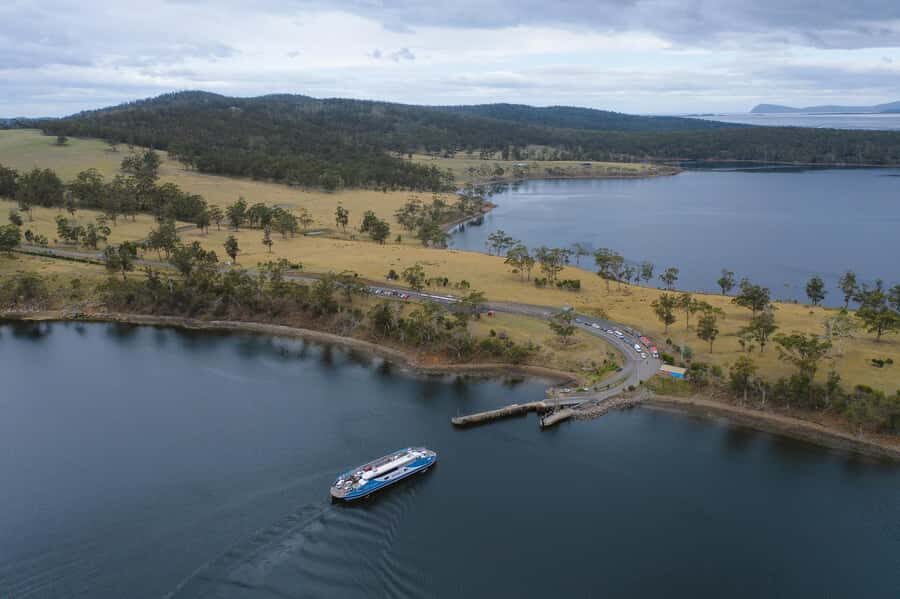 Hobart: 2 Day Bruny Island Escape & Port Arthur with Devils - Transportation, Group Size, and Practical Details