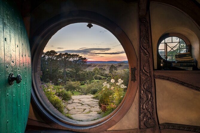 Hobbiton Day Tour from Rotorua with lunch at Hobbiton - Who Should Book This Tour?