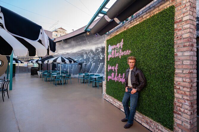 Hollywood Rooftop Restaurant and Bar Dining Experience - The Experience: An In-Depth Look at the Hollywood Rooftop