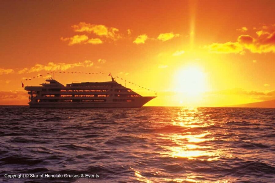 Honolulu: Sunset 5 Course Dinner Cruise with Entertainment - Practical Details and Tips