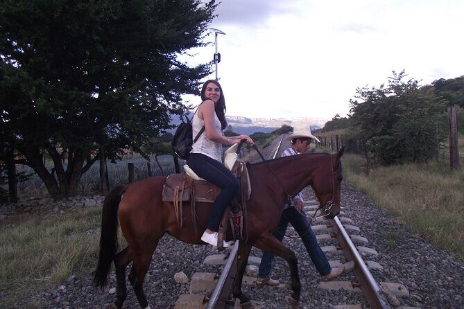 Horseback Riding Tour in The Agave Field with Lunch - Visiting Amatitan: Heart of the Agave Region