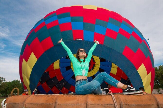 Hot Air Balloon Flight over Teotihuacan with CDMX Transportation - Exploring Teotihuacán: Free Time for Pyramids and More