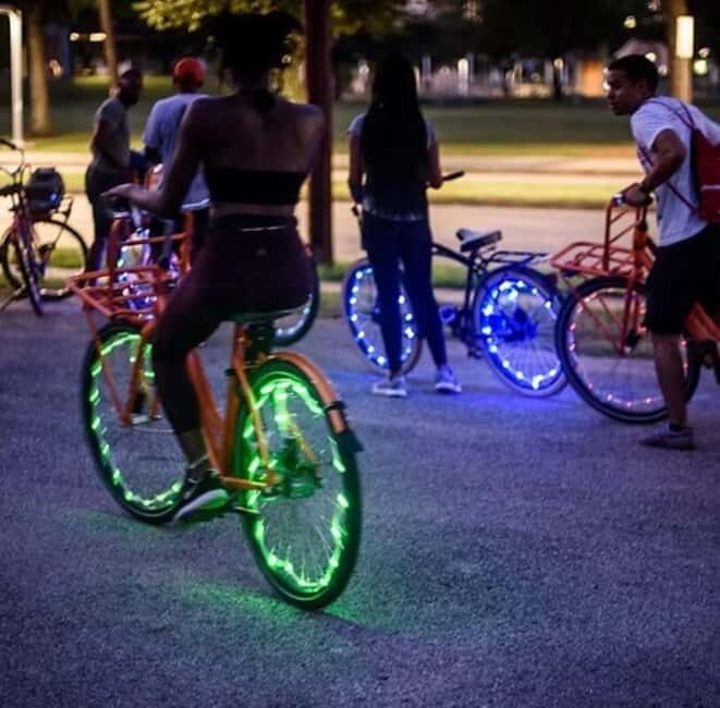 Houston: LED Night Light Bike Ride with Music - What Makes This Tour Special?