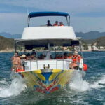 Huatulco: Premium Boat Tour with snorkel experience. - The Overall Value