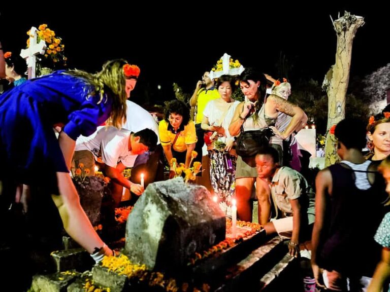 Huatulco: Zapotec Animas Nighttime Experience of the Day of the Dead. - Why This Tour Offers Great Value
