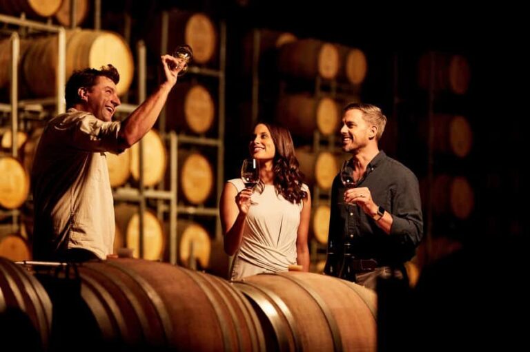 Hunter Valley: Wine Tour with 3 Tastings and Garden Lunch - Detailed Breakdown of the Itinerary