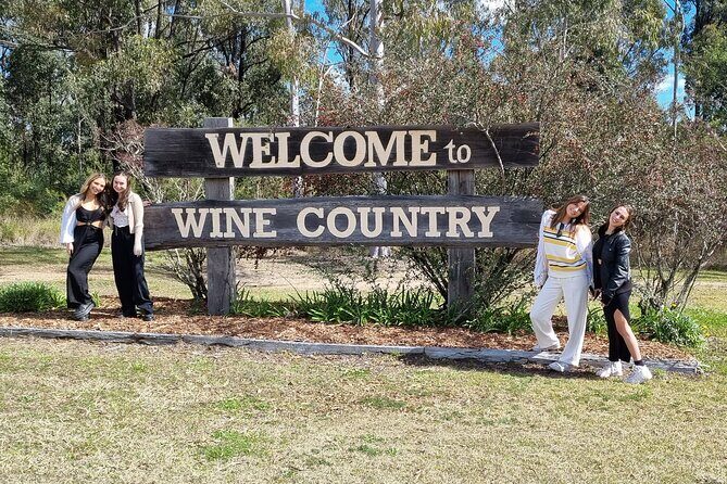 Hunter Valley Wine Tours | Wine Tasting Tours from Sydney - Boutique Wineries: Capercaillie and Oakvale