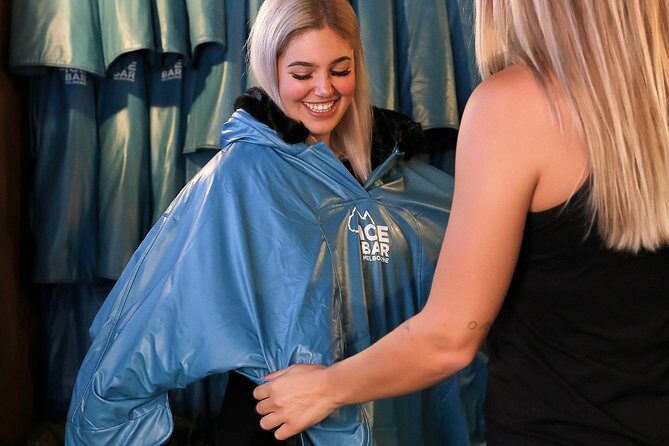 Ice Bar Tour in Melbourne with Cocktails - Who Should Consider This Experience?