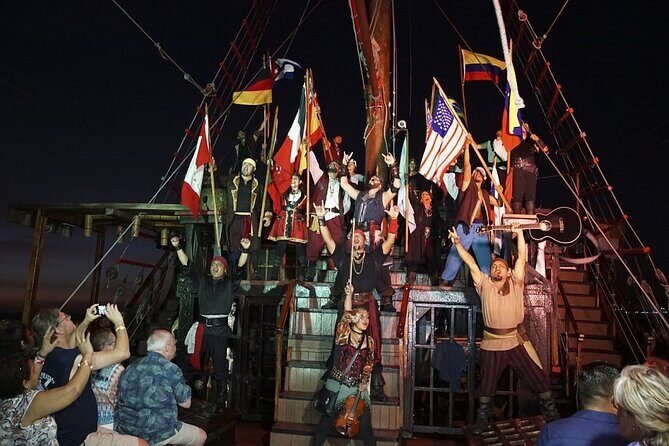 Incredible Nightly Pirate Show in the Bay of Puerto Vallarta - Overall Impression