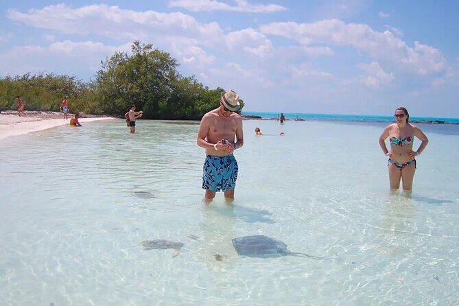 Isla Contoy and Isla Mujeres with All Inclusive Snorkeling - Inclusions and Extras: What You’re Getting