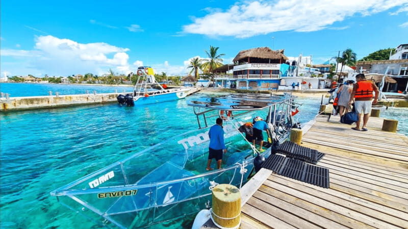 Isla mujeres: 100% transparent boat ride on board the boat - Who Should Consider This Tour?
