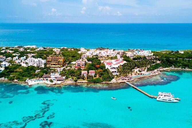 Isla Mujeres on luxury catamaran with snorkel, open bar and lunch - The Experience in Detail