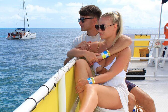 Isla Mujeres Sailing and Party Tour - What’s Included and What to Consider