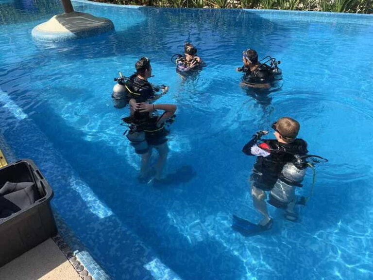 Ixtapa: Rescue Diver Course - What You Can Expect from the Rescue Diver Course