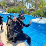 Ixtapa: Underwater Adventures in Zihuatanejo - An In-Depth Look at the Underwater Tour Experience