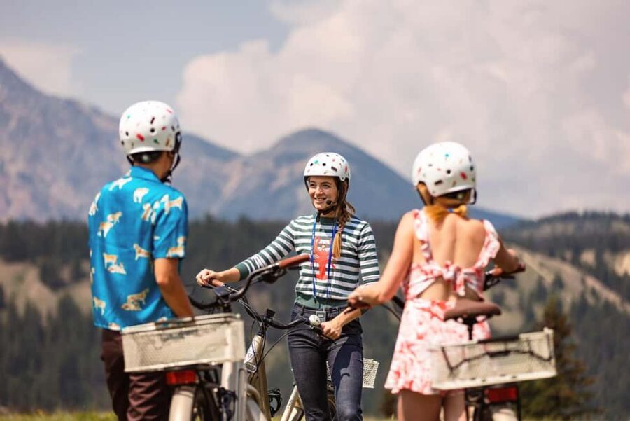 Jasper: 25 KM E-Bike Safari with Wildlife and Beaches - What’s Included and What to Bring