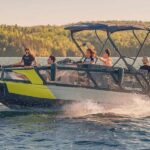 Kelowna Boat Tour on Okanagan Lake - Dusk Til Dawn - The Experience in Detail