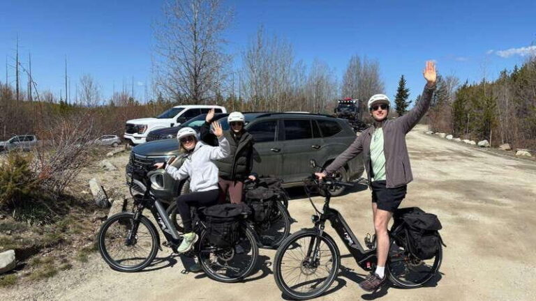Kelowna: E-Bike Rental with In-App Navigation Guide - The Bottom Line on Equipment and Support