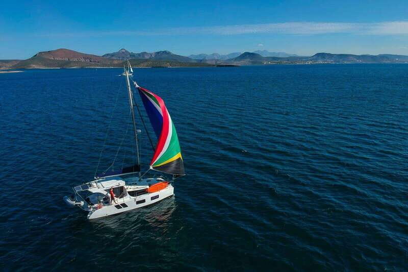 La Paz: Private catamaran to sloop with food and beverages included - The Itinerary in Detail