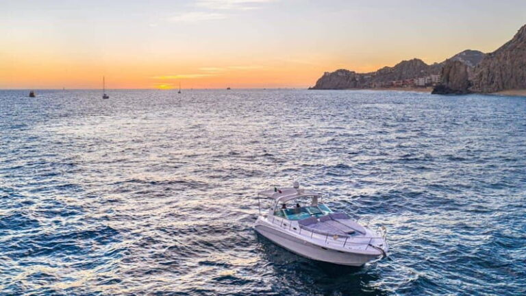 La Paz: Private Sunset Cruise W/ Snorkeling & Seafront View