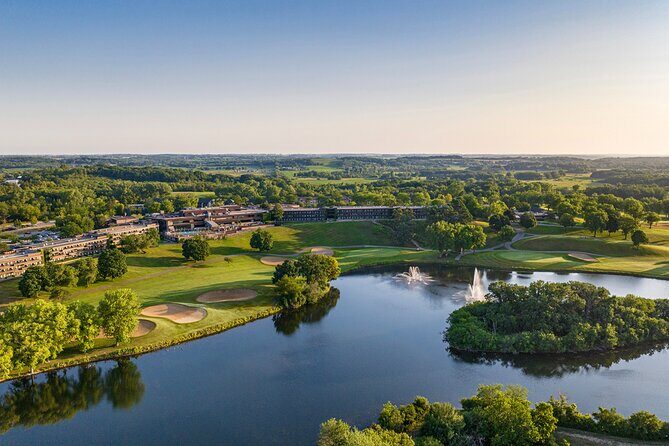 Lake Geneva, Anderson Japanese Gardens 1 Day Tour From Chicago - Scenic Lake Views & Optional Boat Ride