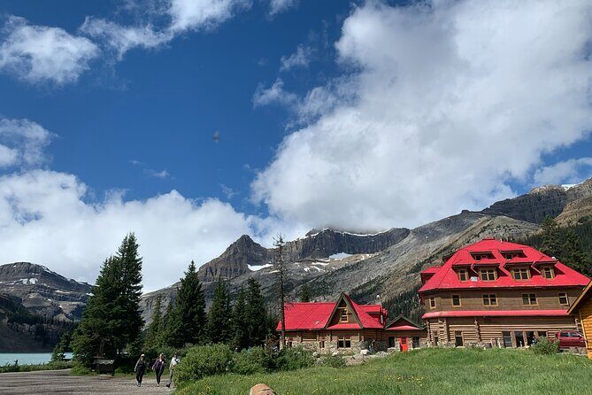 Lake Louise Moraine Lake Peyto Lake Icefield Parkway Day Trip - Transportation and Group Size