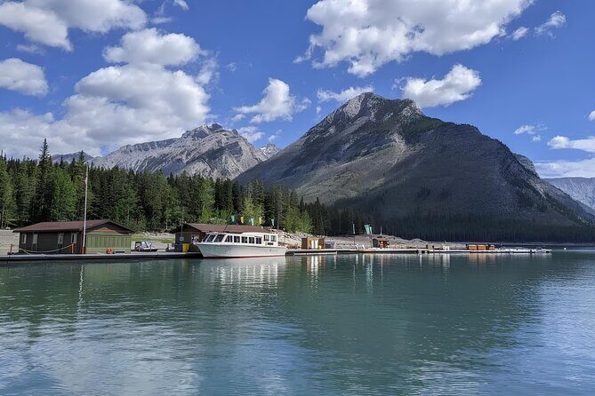 Lake Minnewanka and Johnston Canyon Small Group Half Day tour - Why This Tour Works Well for You