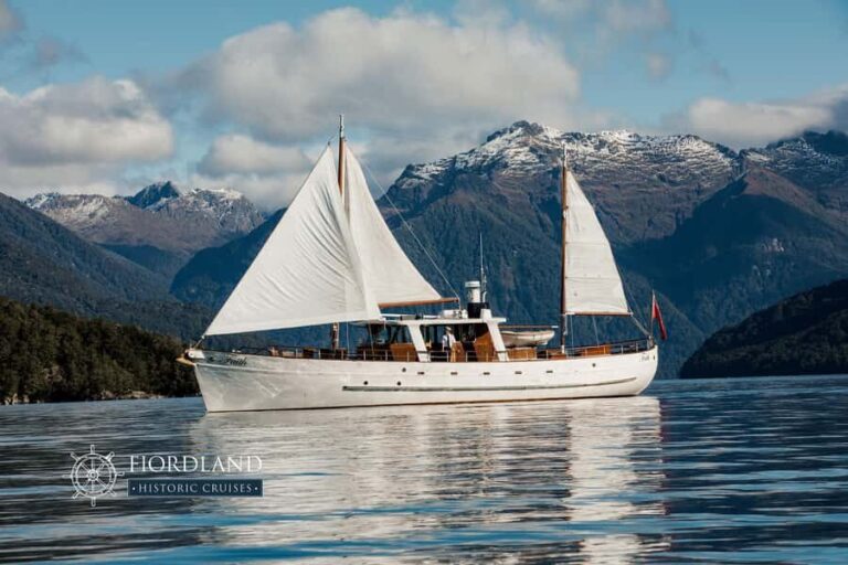 Lake Te Anau: 3-Hour Boat Cruise with Guided Walk - Final Thoughts