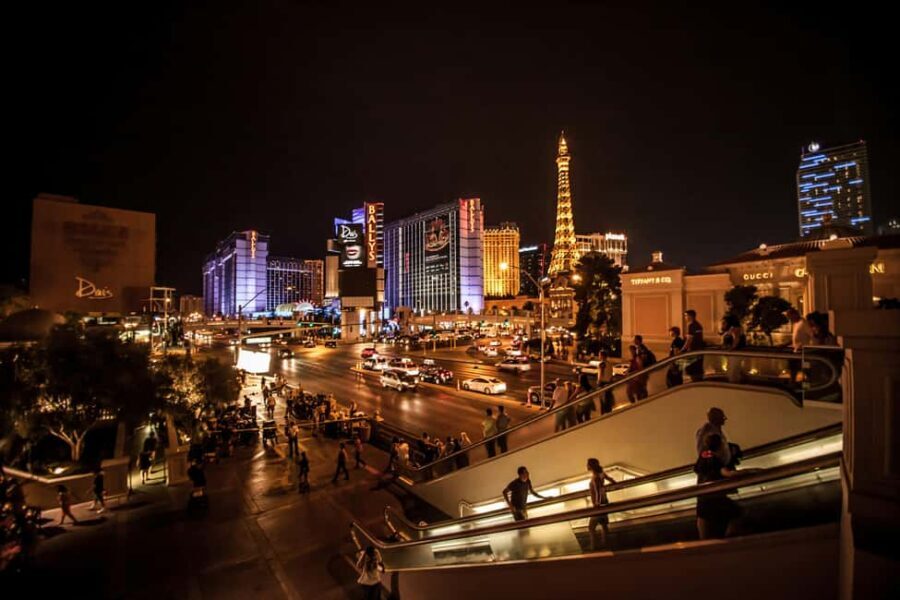 Las Vegas: Downtown Walking Tour with Local Guide - The Sum Up