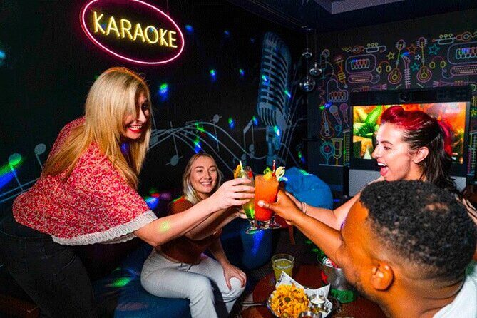 Las Vegas Karaoke Party Bus Private Tour - What Makes This Tour Stand Out?