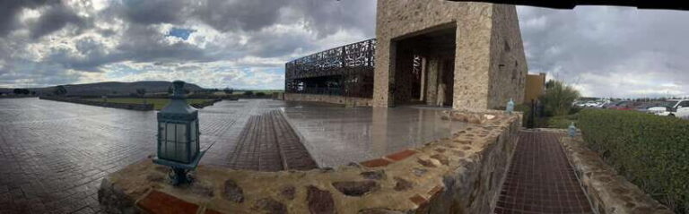 Leon: Dolores Hidalgo Viñedo Tres Raíces Wine Tour - Who Should Consider This Tour?