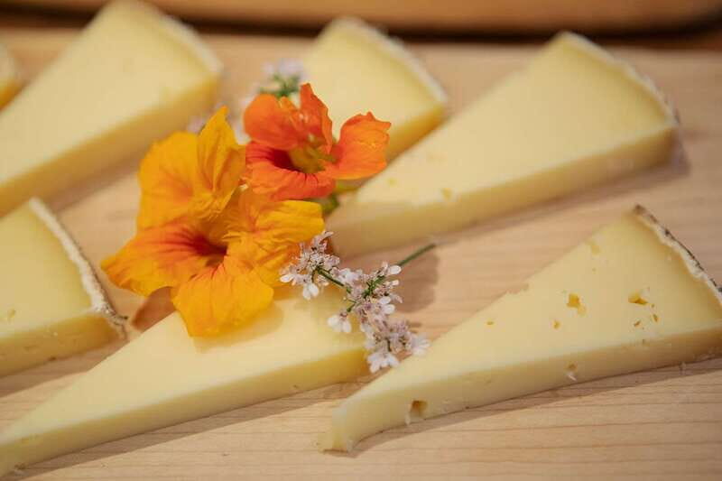 Light Brunch & Food Tour at Calgary Farmers' Market WEST - Who Will Appreciate This Tour?