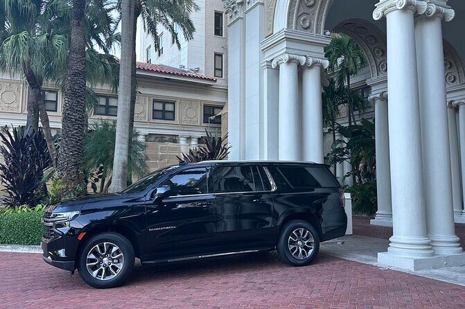 Limo Service Transfer To or From Palm Beach Airport and Hotels - Detailed Breakdown of the Transfer Experience