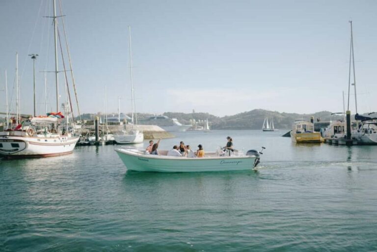 Lisbon Sunset Boat Tour with local Snacks & Drinks - Why This Tour Offers Great Value