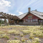 Lodging at Old Faithful Yellowstone & Grand Teton 4-Day Tour - What Sets This Tour Apart